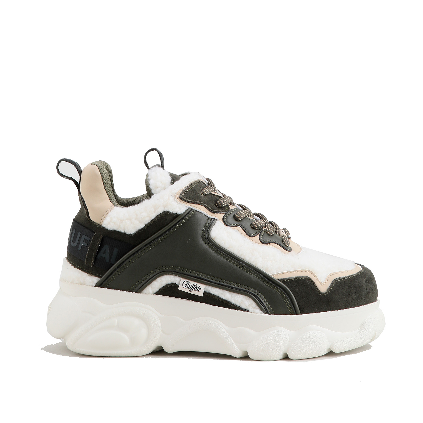 Nova coleção da Buffalo repleta de Girl Power – LuxWOMAN