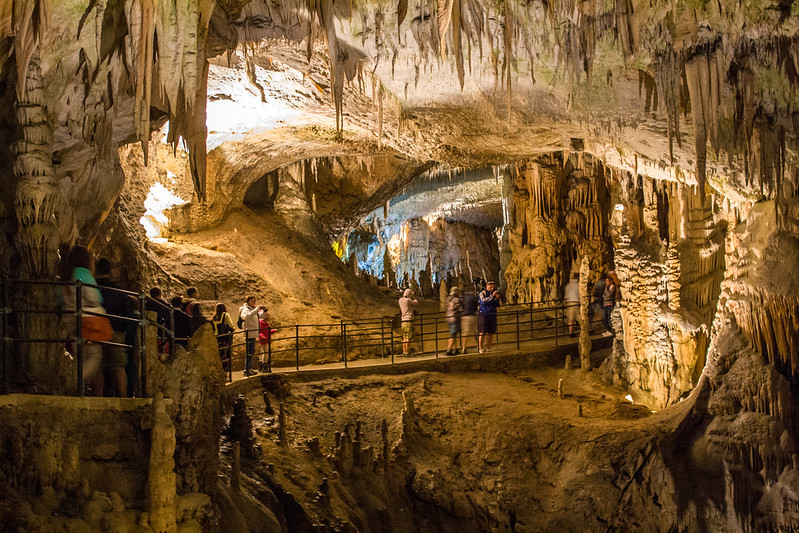 Há uma gruta portuguesa entre as mais populares da Europa – LuxWOMAN